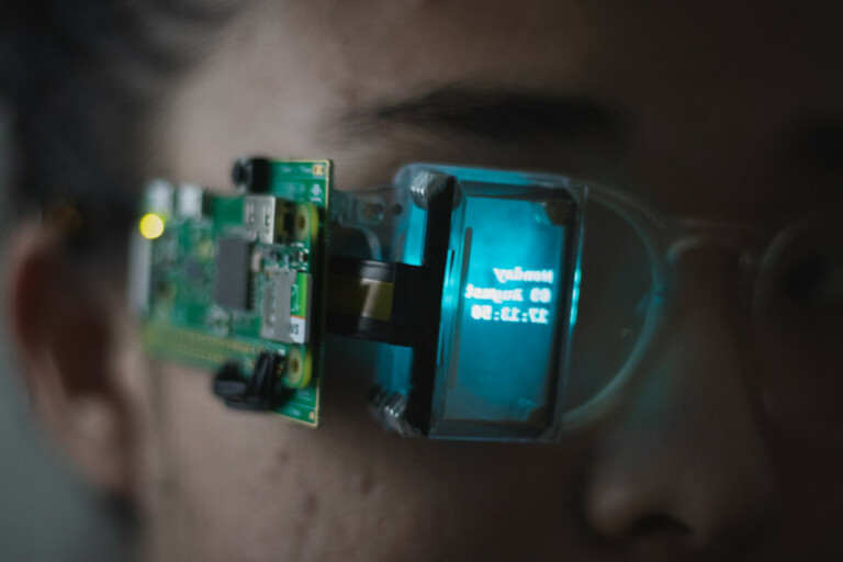 Transparent OLED Smart Glasses